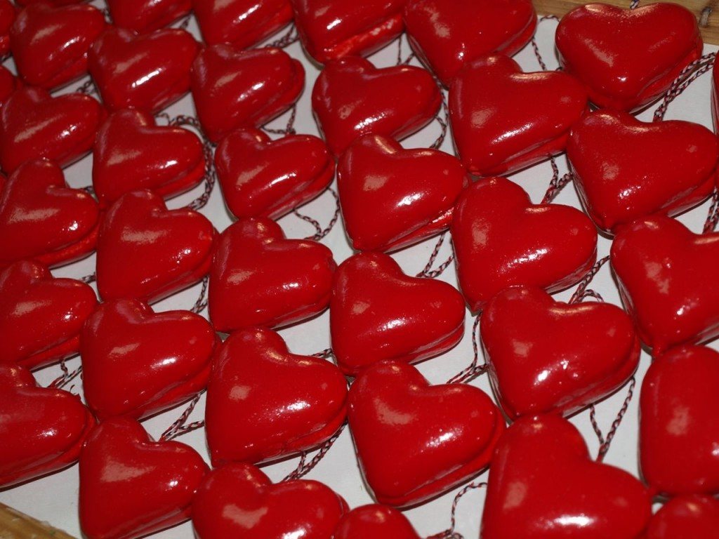 Croatian Cooking: Licitar Recipe | Chasing the Donkey