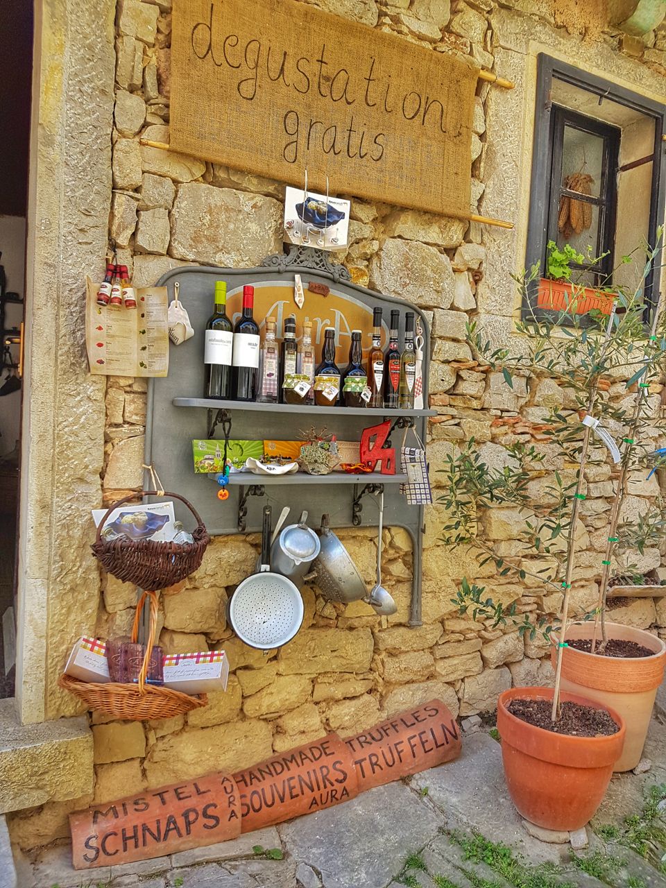 Hum Croatia, The World's Smallest Town | Chasing the Donkey