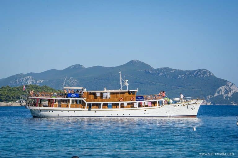 Croatia Cruises: What You Need to Know | Chasing the Donkey