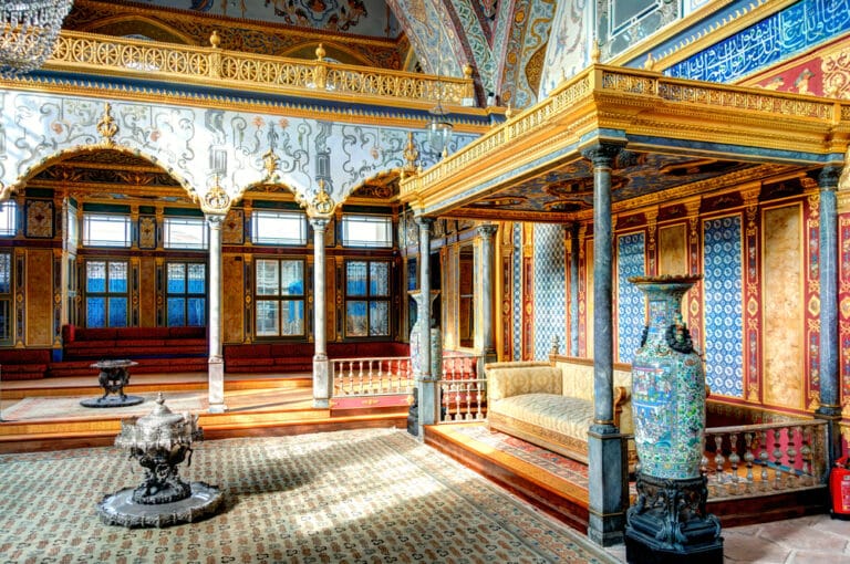 Top Palaces In Istanbul & How To Get To Each Palace | Chasing the Donkey