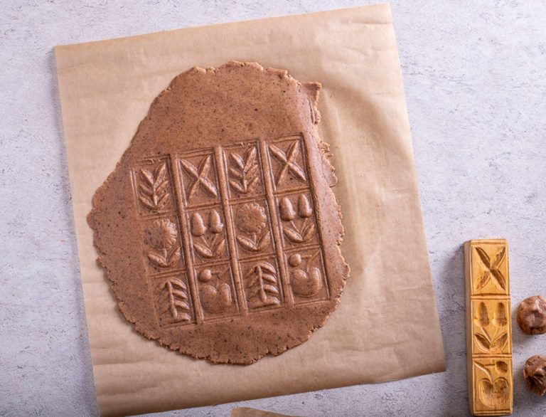 How To Make Croatian Paprenjaci (Black Pepper Cookies)