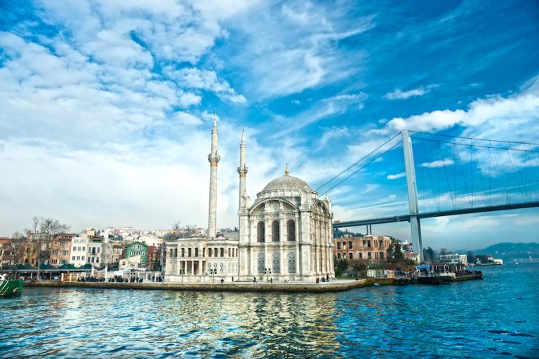 Getting Around Istanbul - Transport Guide & Tips | Chasing the Donkey