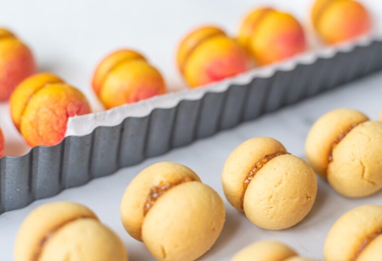 How To Make Croatian Breskvice - Peach Shaped Cookies