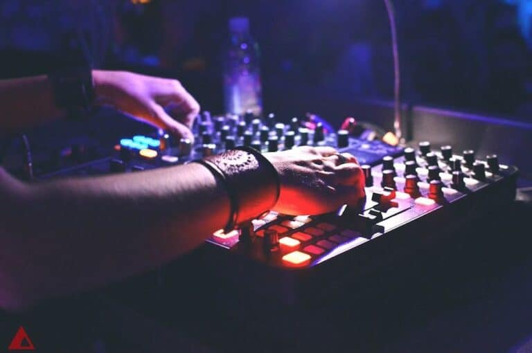 Where To Party In Croatia - Best Nightlife In Croatia Spots!