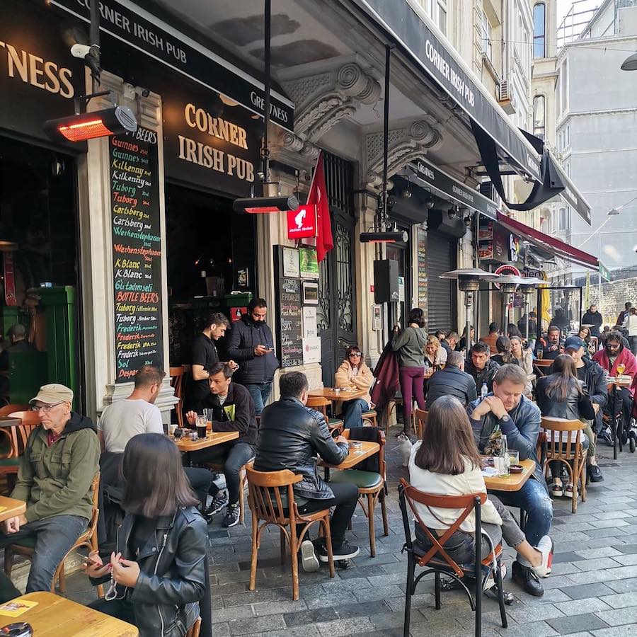 Where To Eat In Istanbul - A Guide For All Budgets | Chasing the Donkey