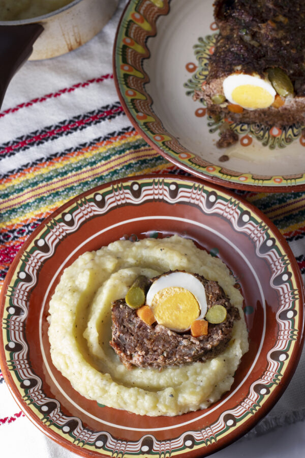 How To Make Rulo Stefani - Bulgarian Meatloaf | Chasing the Donkey