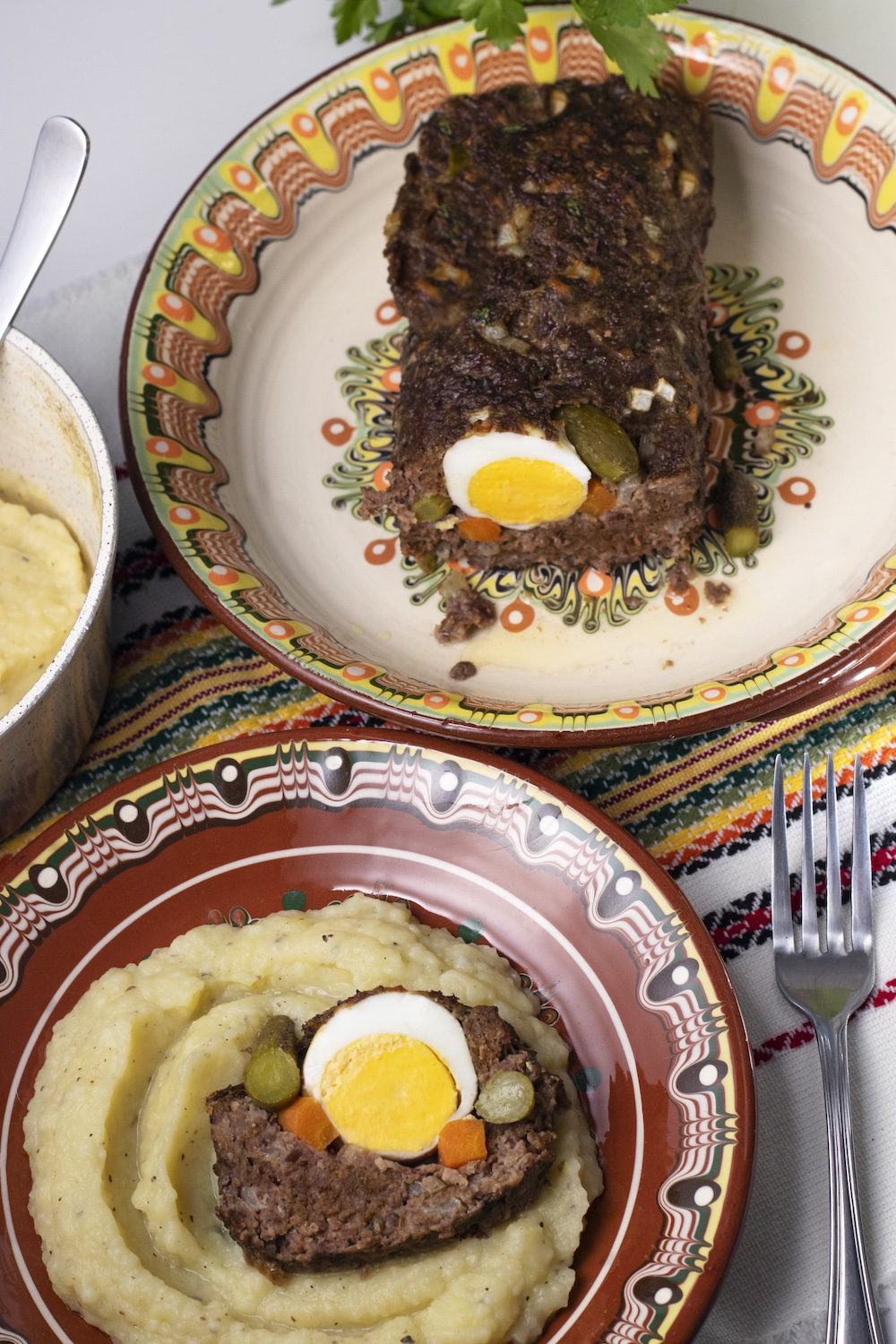 How To Make Rulo Stefani - Bulgarian Meatloaf | Chasing the Donkey