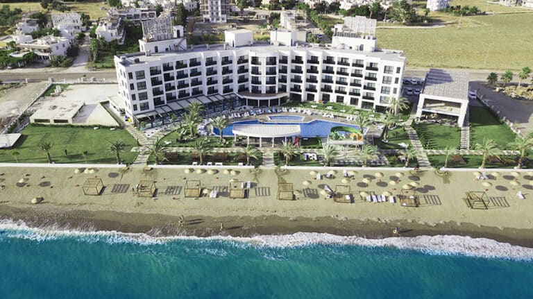 Best Beach Resorts In Türkiye - Luxury On The Turkish Riviera