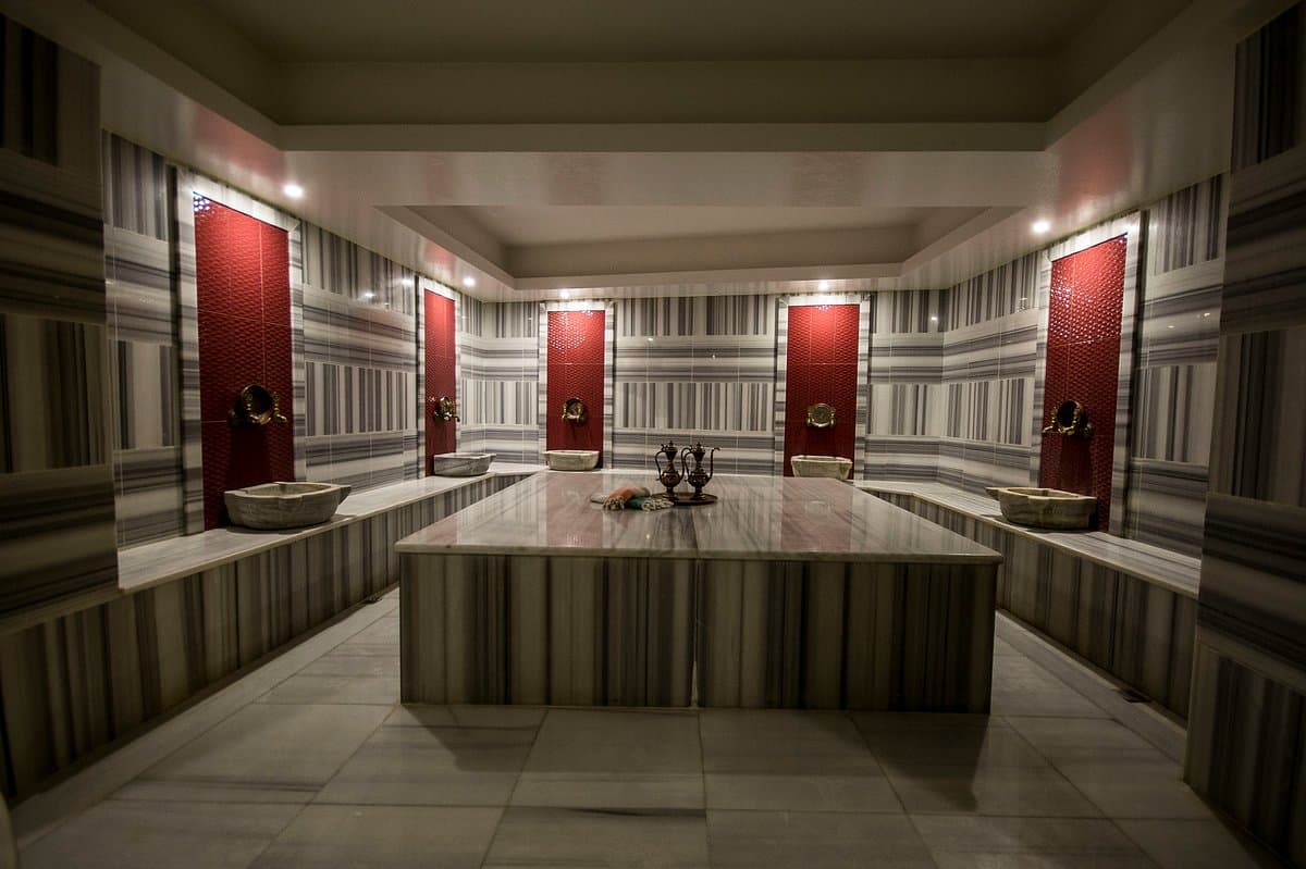 Where To Find The Best Hammam In Istanbul, Turkey | Chasing the Donkey