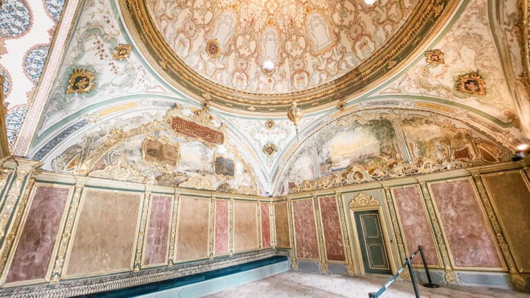 Top Palaces In Istanbul & How To Get To Each Palace | Chasing the Donkey